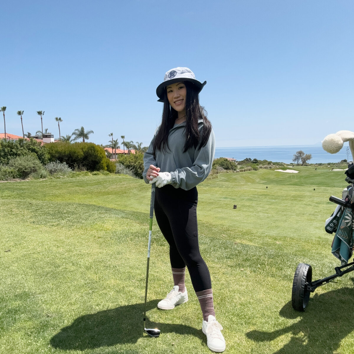 The Ultimate Women's Beginner Golf Guide • Cold Brew Vibes • Los ...