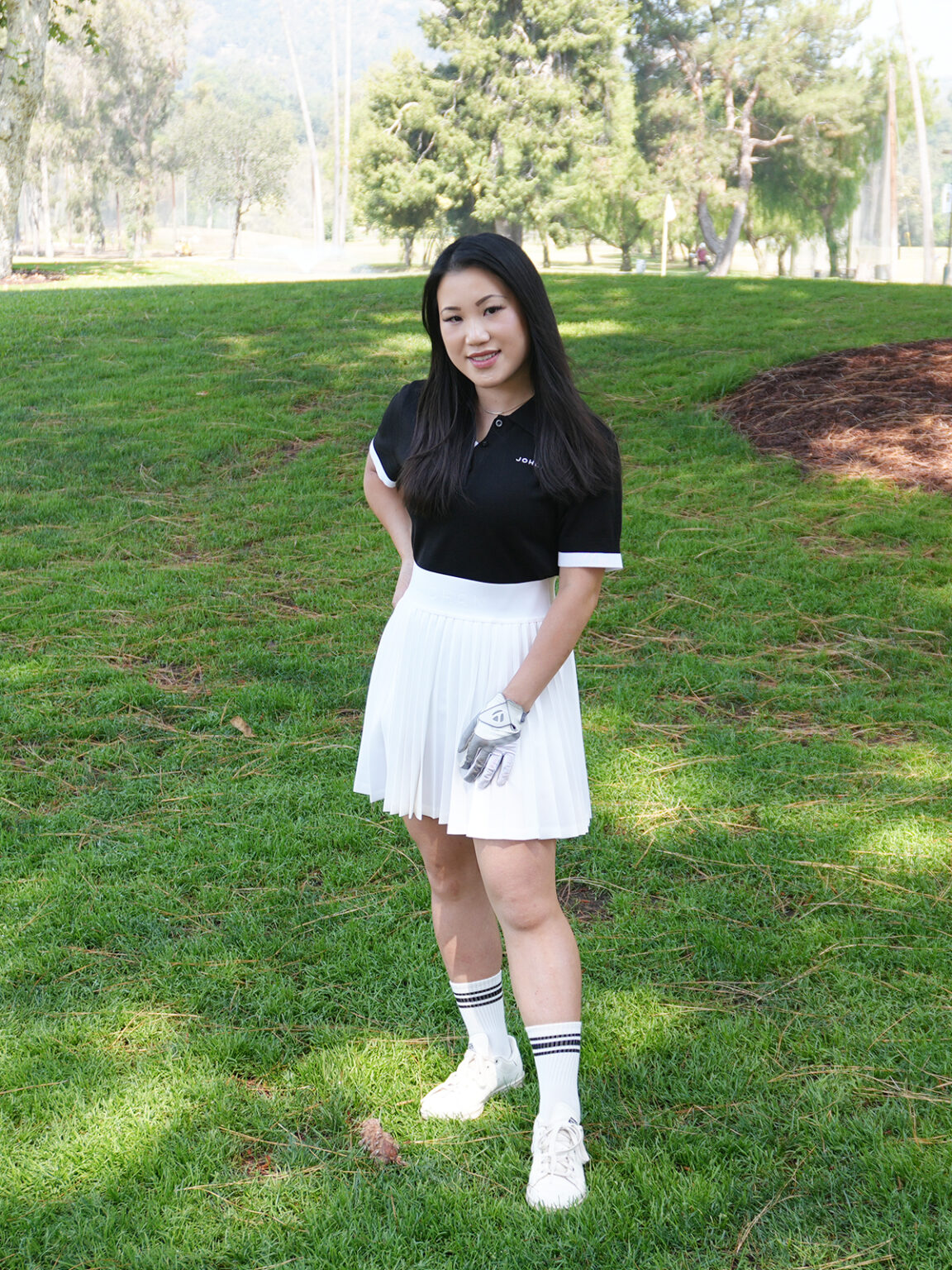 Women’s Summer Golf Guide for Necessities and Outfits • Cold Brew Vibes ...