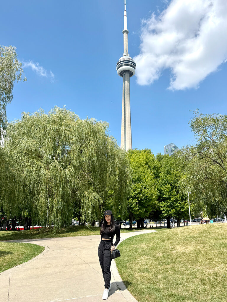 Toronto Travel Guide • Cold Brew Vibes • Los Angeles Lifestyle Blog